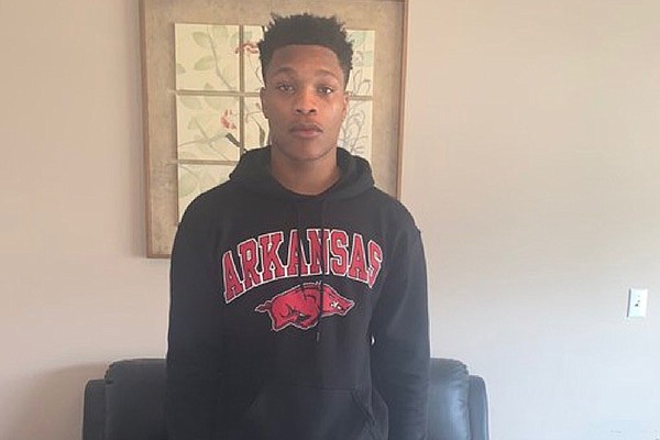 Rowser '100%' committed to Arkansas | Whole Hog Sports