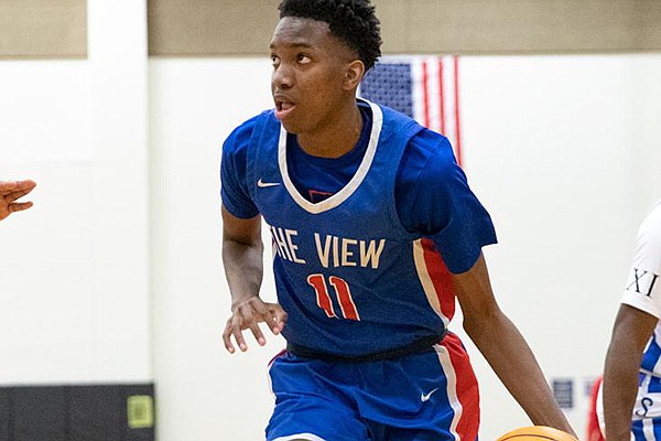 Get to know: 2024 Arkansas target Dallas Thomas | Whole Hog Sports