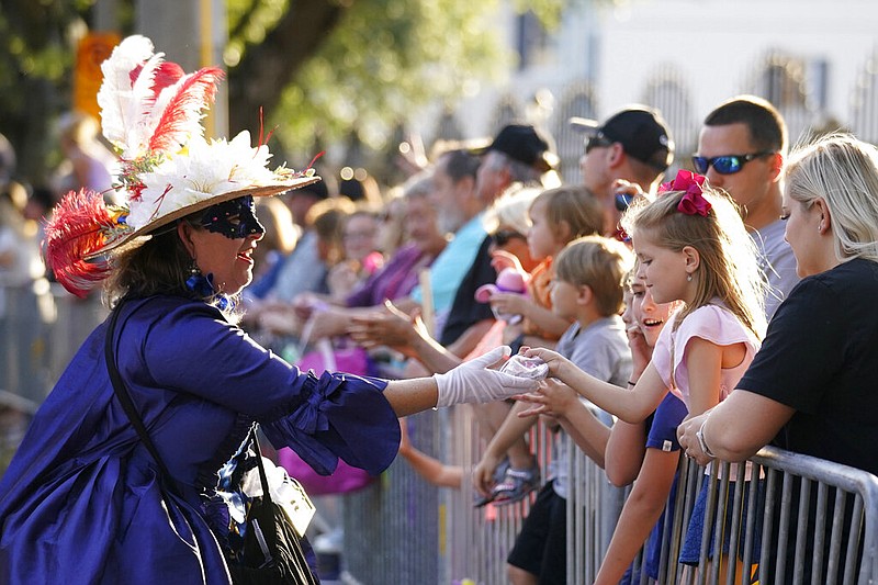Mobile, Ala., kicking off first Mardi Gras since 2020 | The Arkansas ...