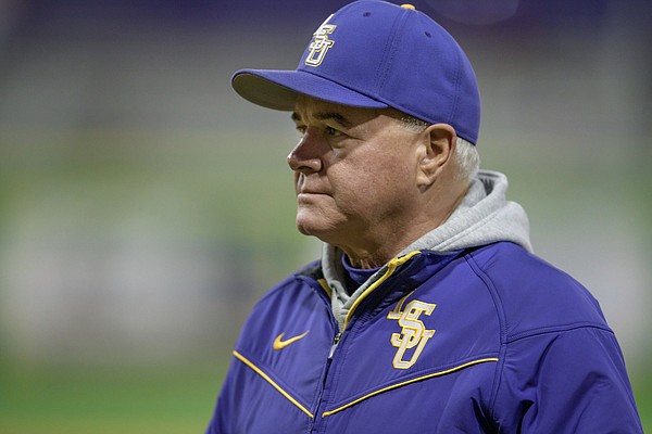 Mainieri to retire at LSU | Northwest Arkansas Democrat-Gazette