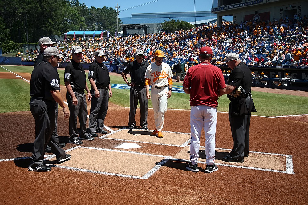 Arkansas defeats Tennessee 7-2 (SEC Tournament championship) | Whole ...