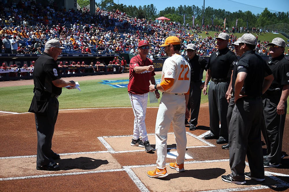 Arkansas defeats Tennessee 7-2 (SEC Tournament championship) | Whole ...