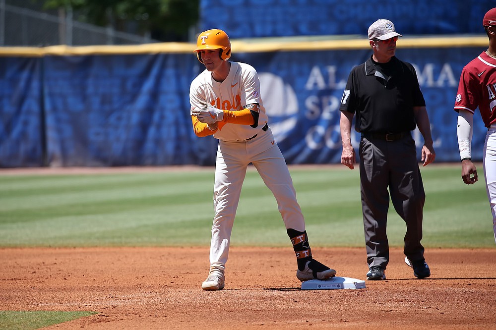 Arkansas defeats Tennessee 7-2 (SEC Tournament championship) | Whole ...