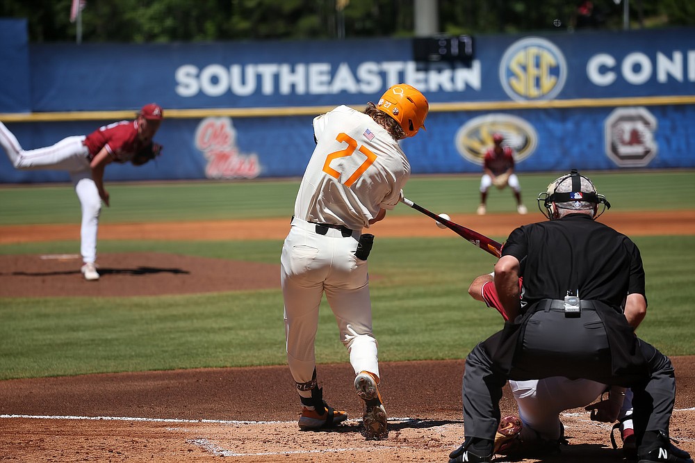 Arkansas defeats Tennessee 7-2 (SEC Tournament championship) | Whole ...