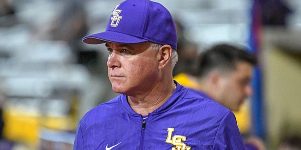 LSU baseball coach retiring | Magnolia Banner News