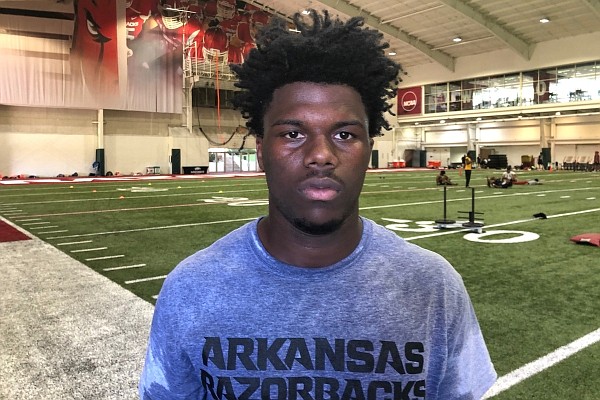 Dubinion gets rush from Arkansas' rout of Texas | Whole Hog Sports
