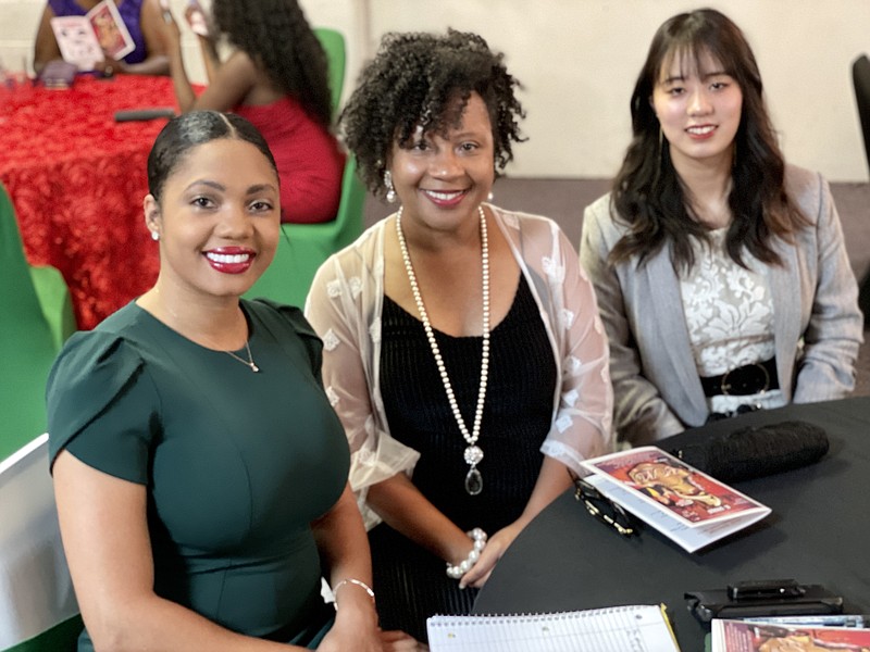 World Champion hosting business development workshop