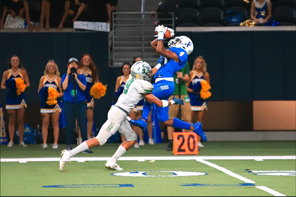 WholeHogSports - 'He’s kind of like Superman': DB Lowery has the field ...