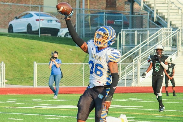 Freshman Hamilton-Jordan working on position switch | Whole Hog Sports