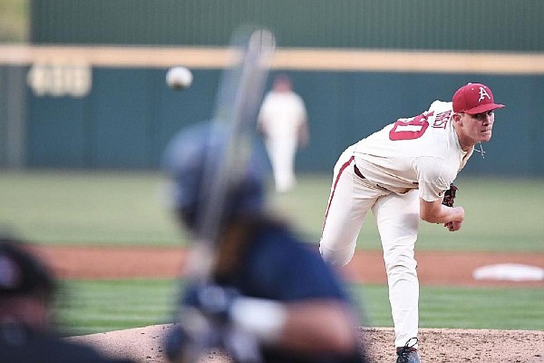 Elijah Trest returning for 2022 season | Whole Hog Sports