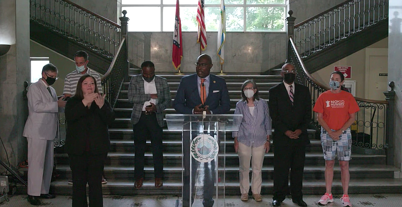 Little Rock mayor renews city mask mandate | The Arkansas Democrat ...