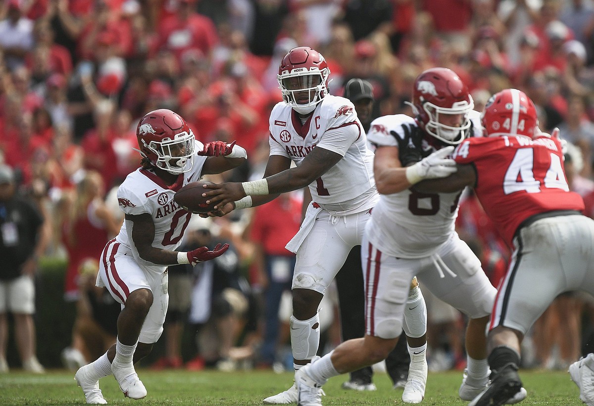 Steady as they run: Quarterback keys Razorbacks’ RPO success ...