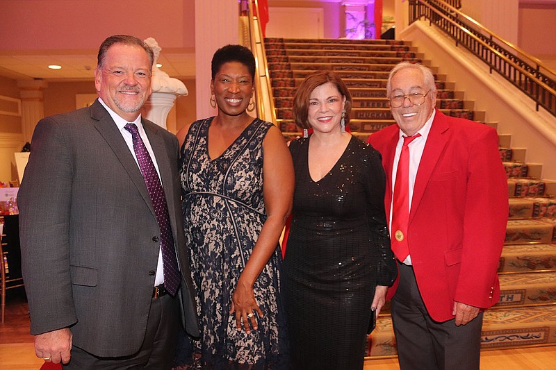 A worthy cause: Women’s Own Worth fundraiser aids domestic violence ...