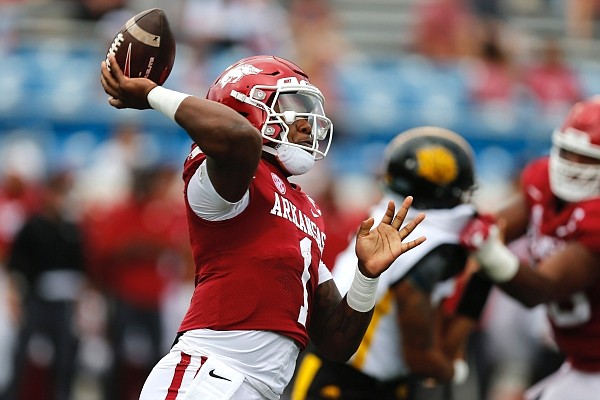 Analyzing Arkansas' QB play vs. UAPB | Whole Hog Sports