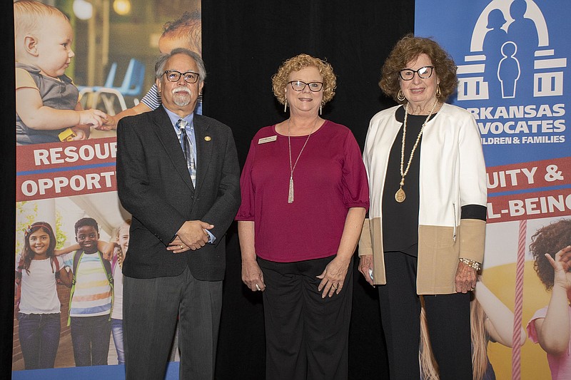For the kids: 3 Arkansans honored at Friends of the Children Annual ...