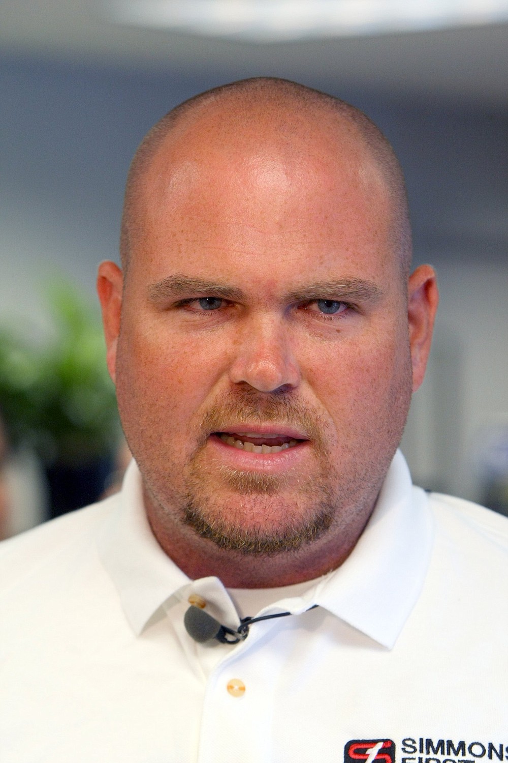 Clarendon emphatic in victory