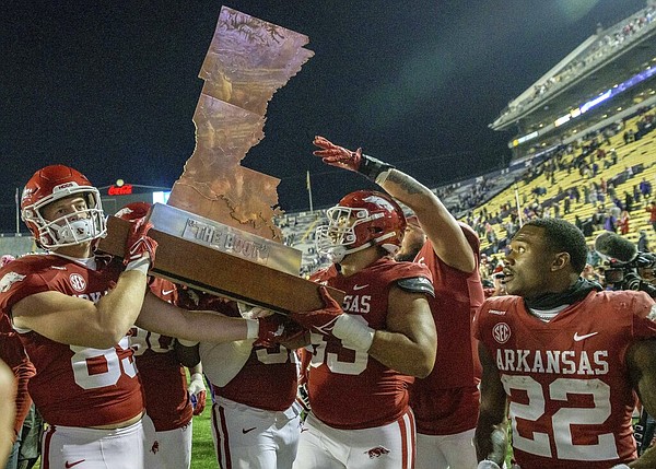 Early kickoff scheduled for Arkansas-LSU battle for the 'Boot' | Whole ...