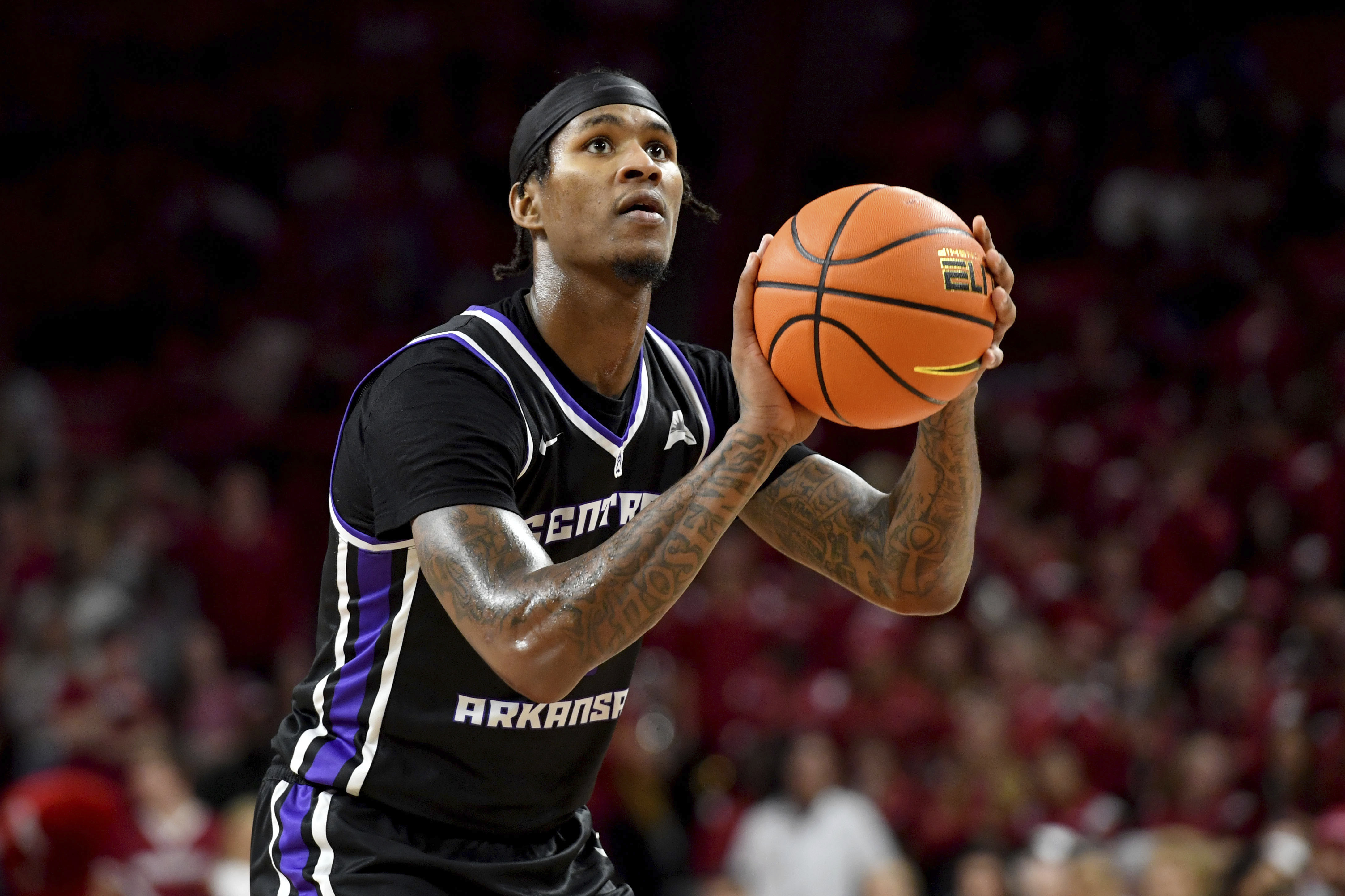 WholeHogSports - UCA's Hall happy to return