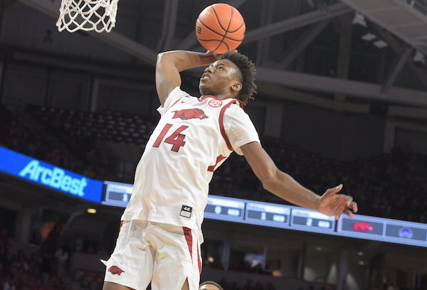 WholeHogSports - Hogs' transition offense shines against UCA