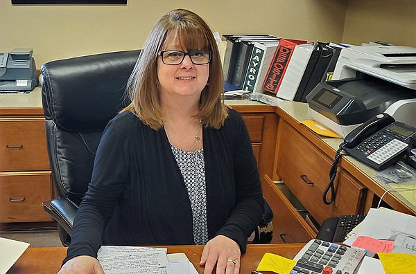 Kith and Kin: Lori Dillon | Fulton Sun