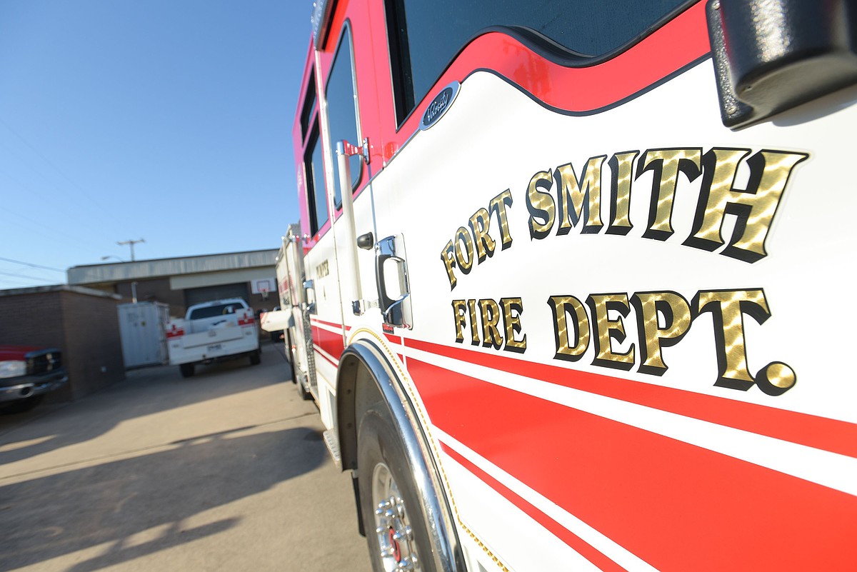 Fire causes estimated $100,000 in damages to Fort Smith apartment ...