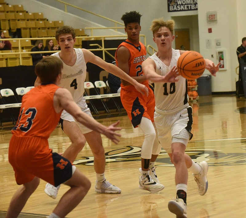 PREP BASKETBALL: Bentonville coach Rippee wins 350th career game in ...