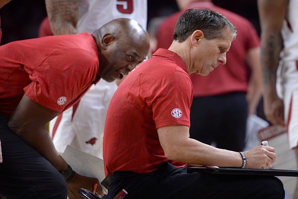 VIDEO: Interim coach Keith Smart, Jaylin Williams preview LSU | Whole ...