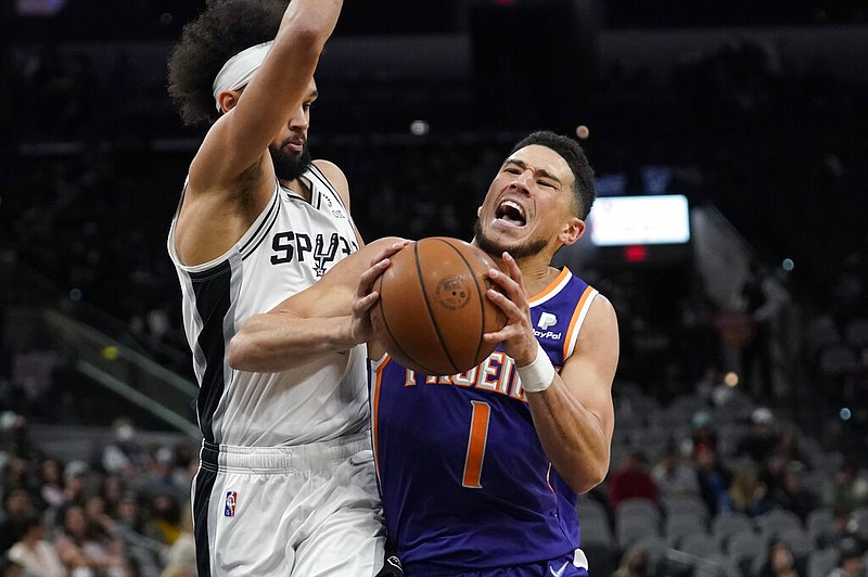 Booker scores 48 points in Suns' MLK Day win over Spurs | Hot Springs Sentinel Record