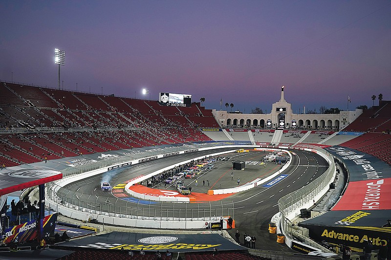NASCAR celebrates ahead of race in Coliseum | Fulton Sun