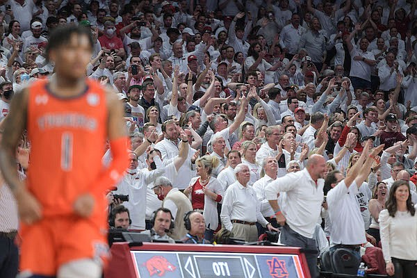 New generation experiences what '90s were like for Razorback fans ...