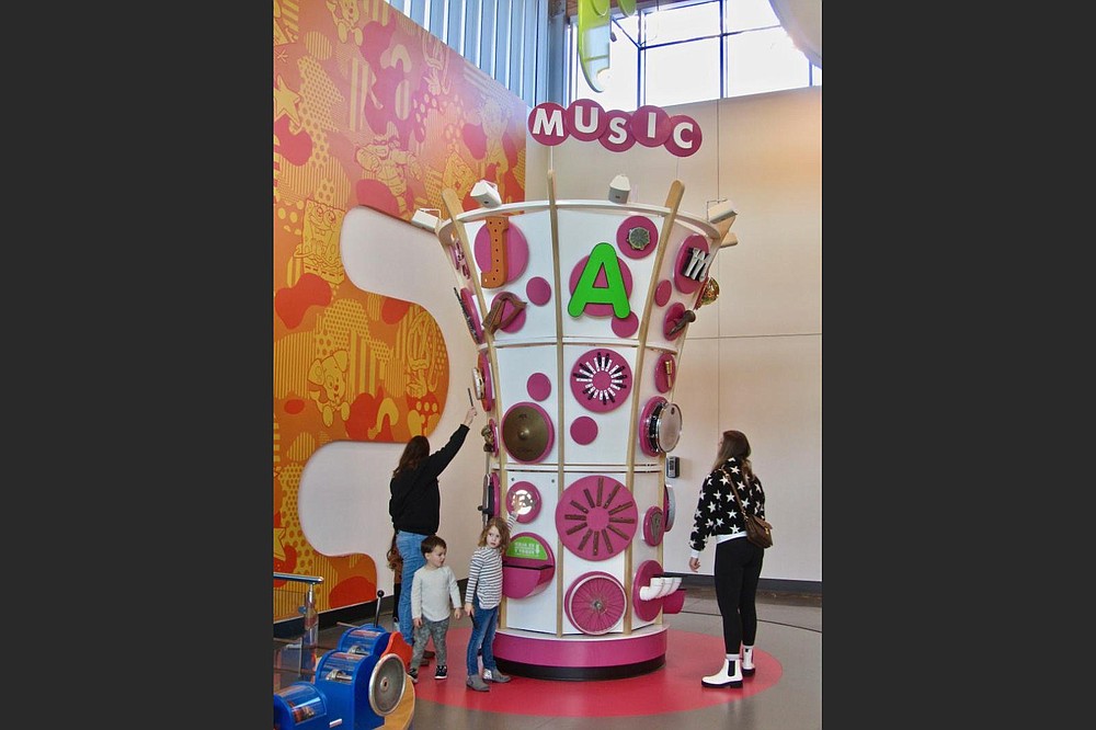 ARKANSAS SIGHTSEEING: Scott Family Amazeum competes with Crystal ...