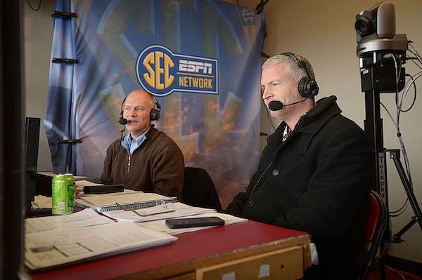 Arkansas vs. Illinois State Game 1: How to watch and listen, pitching ...