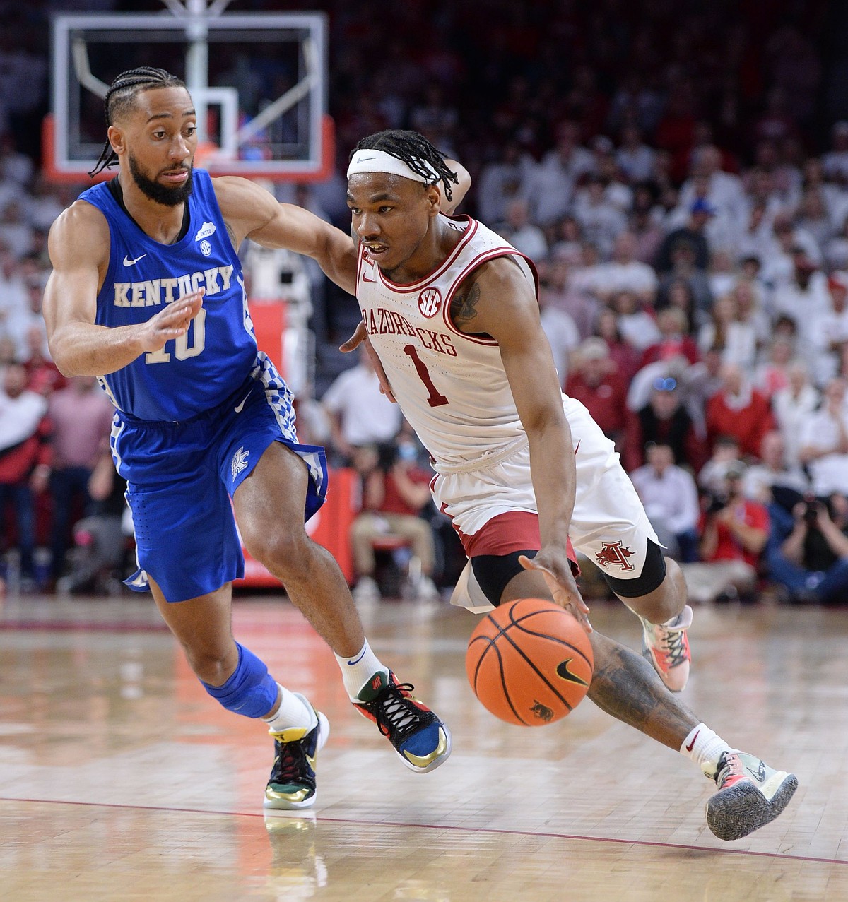No. 18 Razorbacks top No. 6 Wildcats, now 4-0 against ranked teams ...