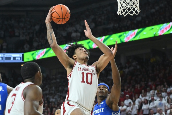 WholeHogSports - Williams' offensive game continues to evolve