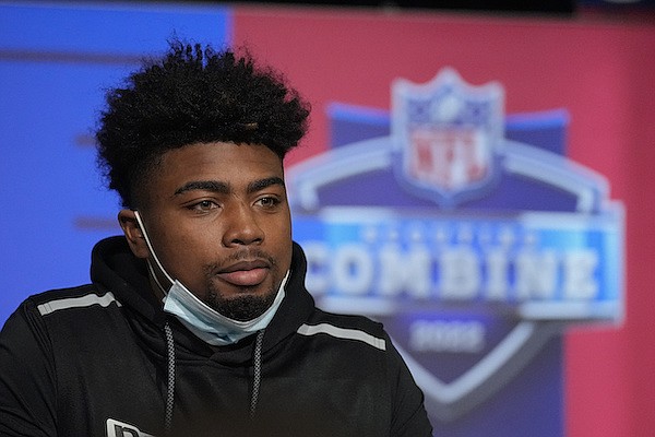Burks highest profile of 5 former Razorbacks in Indianapolis for ...
