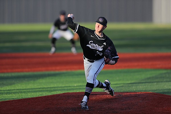 Barker makes most of start, pitches Bears past Trojans | The Arkansas ...