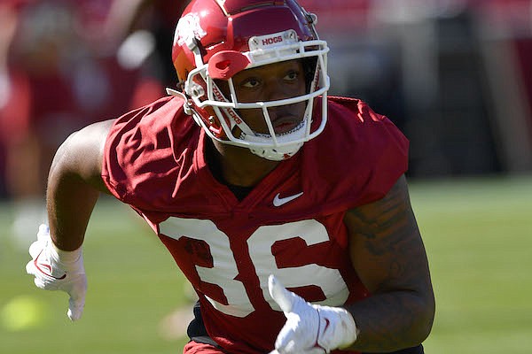 Crook develops taste for Fayetteville | Whole Hog Sports