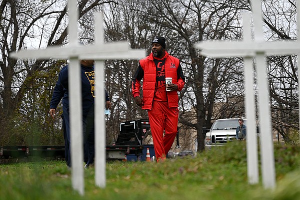 Reggie Swinton, ex-NFL player from Little Rock, to lead public meeting ...