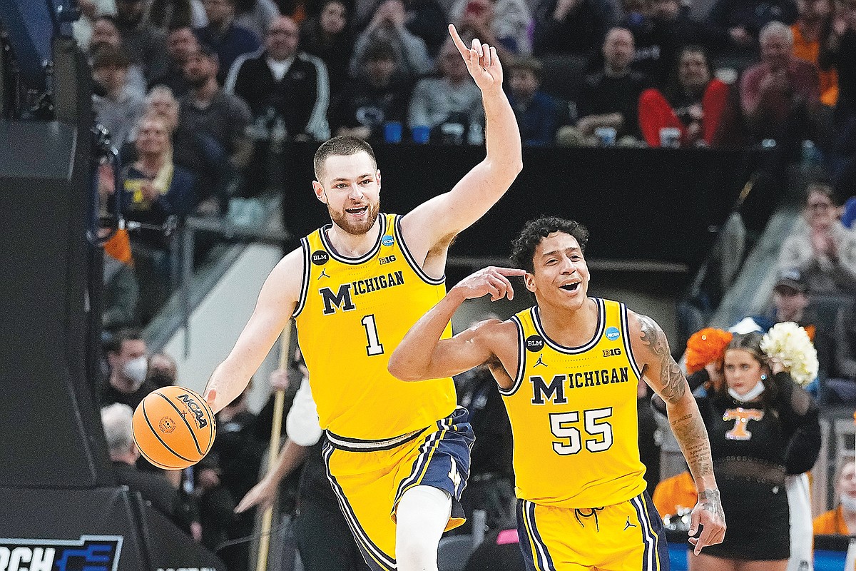 Villanova vs. Michigan again at site of their championship clash ...