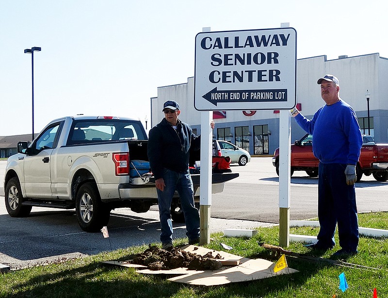 Callaway Senior Center installs new sign | Fulton Sun