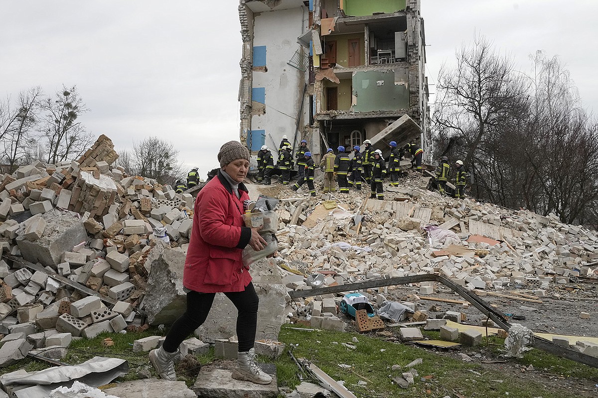 Mariupol’s dead put at 5,000 | Fulton Sun