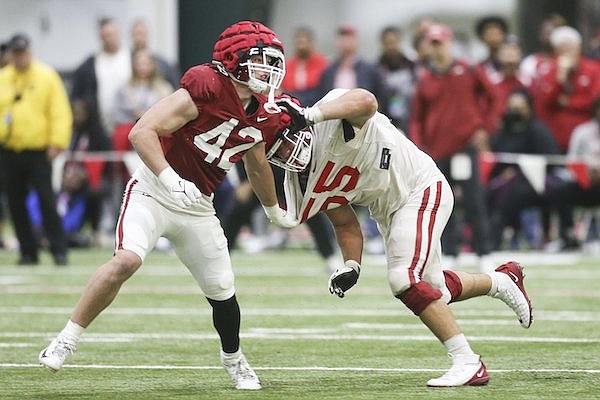 Razorback football report: 2 players really hit the iron | Whole Hog Sports