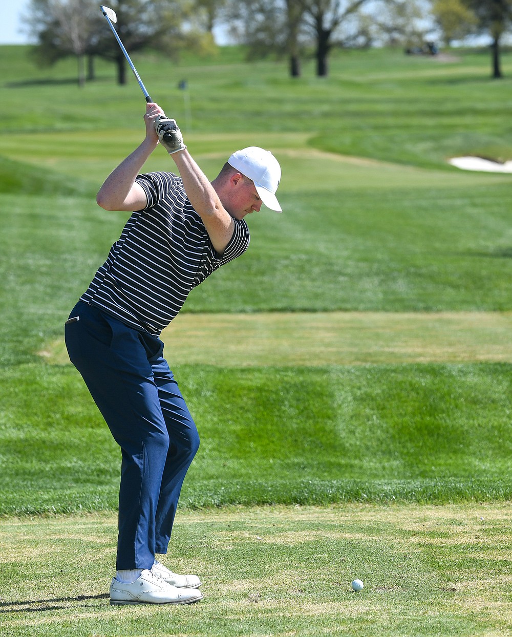 Linhardt earns medalist honors as Helias rolls to CMAC team title ...