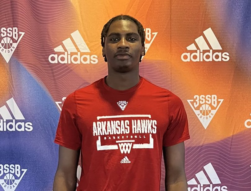 WholeHogSports - Hawks' Marshall exploding on the scene