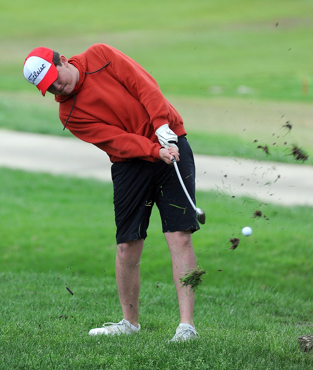 Capital City boys golf tops Blair Oaks, Jefferson City in triangular ...