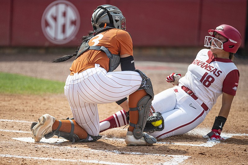 SUPER REGIONAL REPORT: Missed Opportunities Haunt Razorbacks | The ...