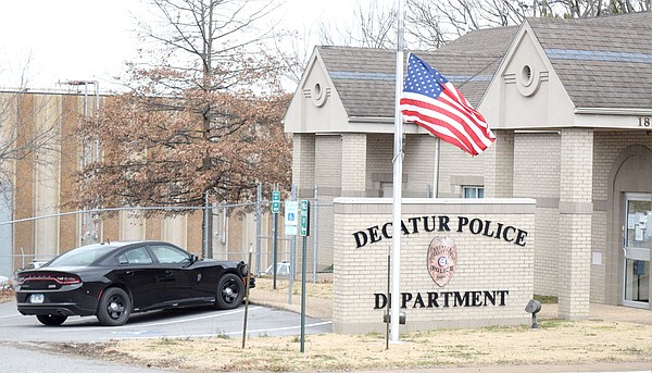 Decatur School District to have full-time resource officer | The ...