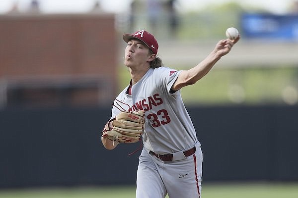 2 Razorbacks named Freshman All-Americans | Whole Hog Sports