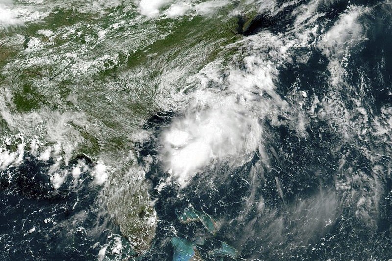 The nation in brief: Tropical Storm Colin forms off Carolinas | The ...