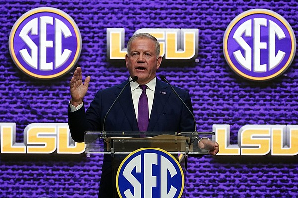 Kelly encouraged by LSU landscape | Northwest Arkansas Democrat-Gazette